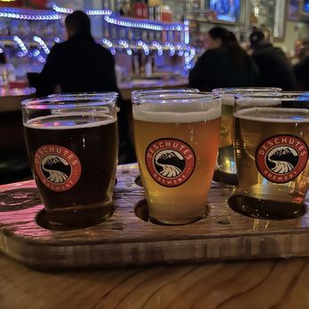 DESCHUTES BREWERY PORTLAND PUBLIC HOUSE - Updated April 2025 - 5330 ...