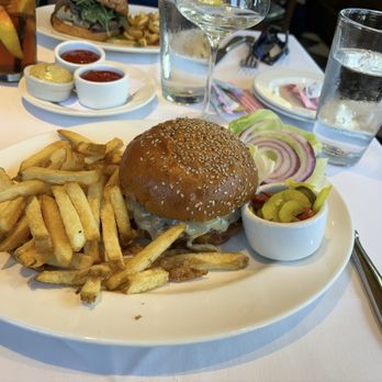 MUSTARDS GRILL - Updated June 2024 - 3196 Photos & 2561 Reviews - 7399 ...