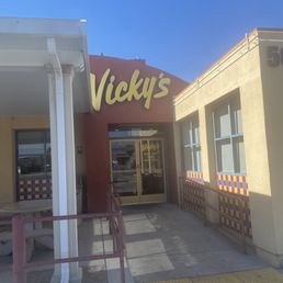 VICKY’S RESTAURANT - Updated December 2025 - 97 Photos & 181 Reviews ...