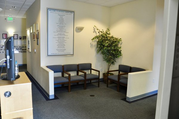 ADVANCE VISION CENTER - Updated September 2025 - 33 Photos & 89 Reviews ...