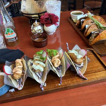 COLOSSAL RESTAURANT - Updated December 2025 - 102 Photos & 32 Reviews ...