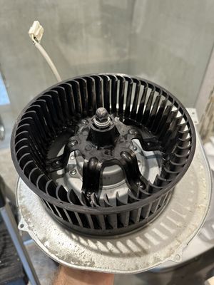 SLAKEY - Updated July 2025 - 35 Photos - 242 Shaw Rd, South San ...