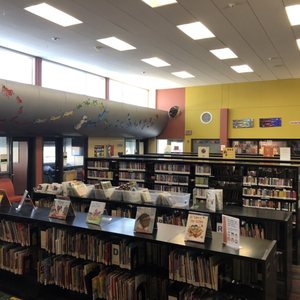 LAURA BUSH COMMUNITY LIBRARY - 24 Photos & 15 Reviews - 9411 Bee Cave ...