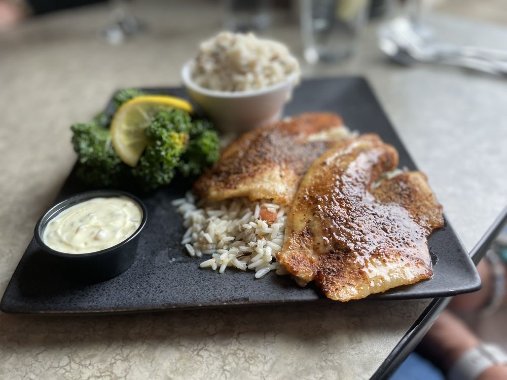 ADAMS LAKE PUB - Updated January 2026 - 73 Photos & 60 Verified Reviews ...