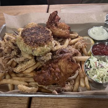 MITCH’S SEAFOOD - Updated June 2024 - 4155 Photos & 2491 Reviews - 1403 ...