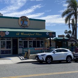 PIPES CAFE - Updated June 2025 - 455 Photos & 693 Reviews - 121 ...
