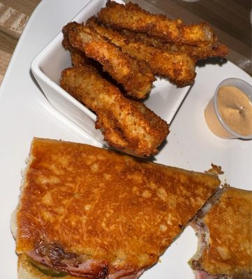 THE FAT RABBIT - Updated November 2024 - 49 Photos & 24 Reviews - 1359 ...