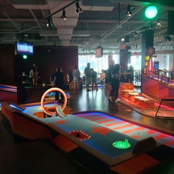 PUTTSHACK - HOUSTON - Updated December 2025 - 442 Photos & 236 Reviews ...