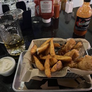 MICHELOBOS RESTAURANT & SPORTS BAR - Updated November 2025 - 14 Photos ...