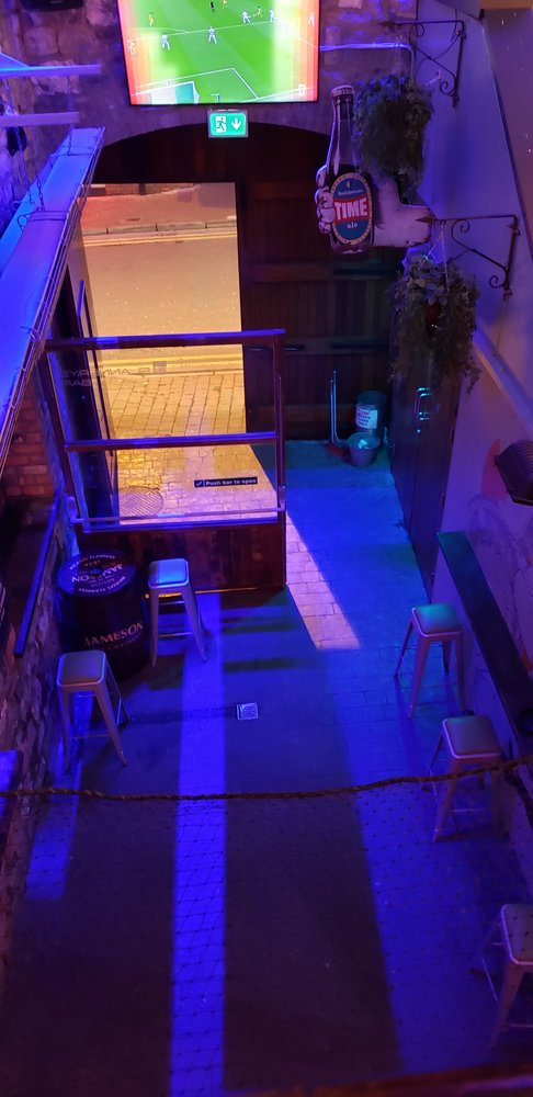 FLANNERYS BAR - 23 Photos - 17 Upper Denmark Street, Limerick, Republic ...