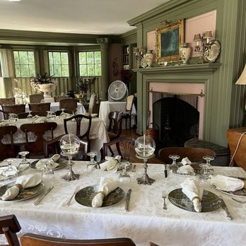 OSCAR SWAN COUNTRY INN - Updated December 2025 - 33 Photos & 59 Reviews ...