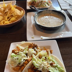 RED STAR TACO BAR - 277 Photos & 284 Reviews - 454 St Helens Ave ...