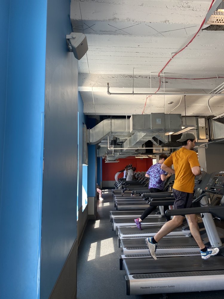 BLINK FITNESS - JOURNAL SQUARE - 31 Photos & 114 Reviews - 35 Journal ...