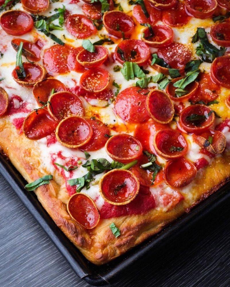 SLICE HOUSE BY TONY GEMIGNANI - Updated April 2024 - 107 Photos & 65 ...