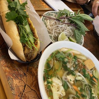 CAPHE BANH MI - 805 Photos & 1201 Reviews - 407 Cameron St, Alexandria ...
