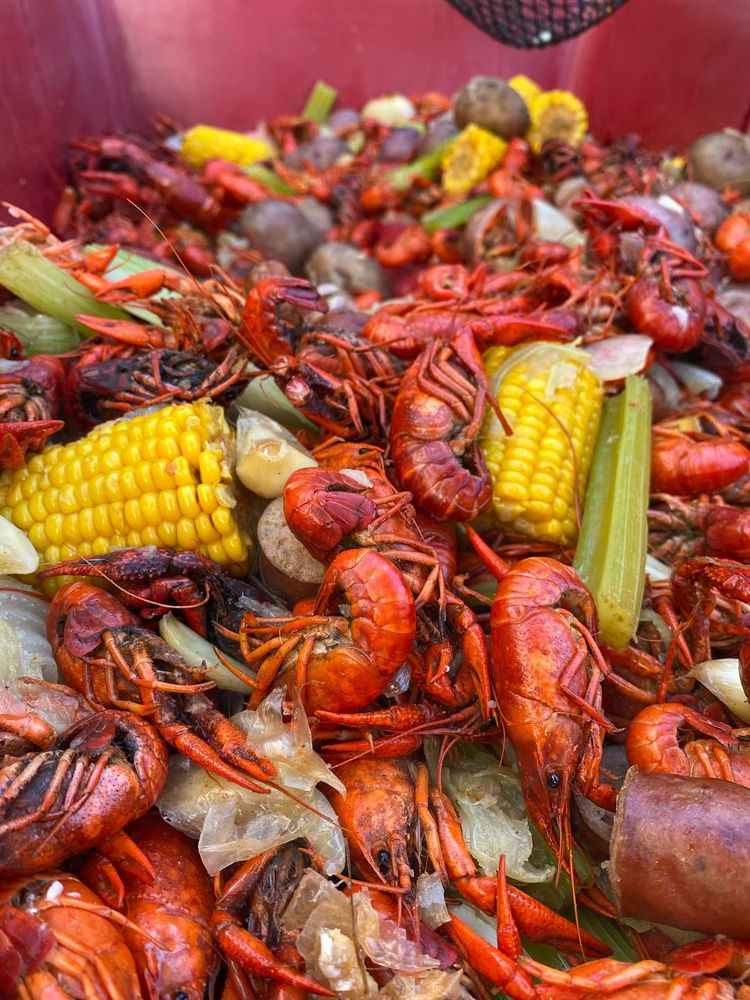 TRAX BAR AND GRILL - Updated October 2025 - 23 Photos & 10 Reviews ...