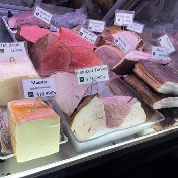 STACHOWSKI’S MARKET - 644 Photos & 595 Reviews - 1425 28th St NW ...