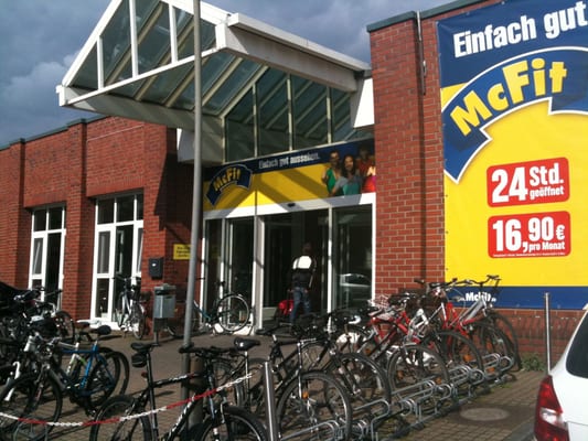 MCFIT - Updated January 2025 - 28 Reviews - Herbrandstr. 9, Köln ...