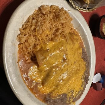 LA FUENTE - Updated July 2025 - 108 Photos & 238 Reviews - 3221 NE ...