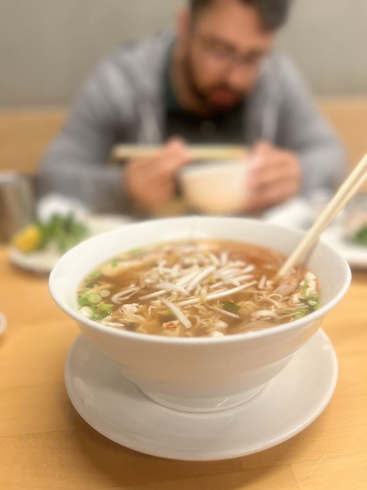 PHO LEGEND - Updated December 2025 - 620 Photos & 549 Reviews - 209 S ...