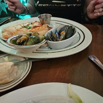 THE BOATHOUSE ON NAPLES BAY - Updated April 2025 - 376 Photos & 554 ...