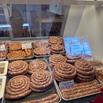 THE BOOZY PIG - Updated February 2025 - 522 Photos & 213 Reviews - 3255 ...