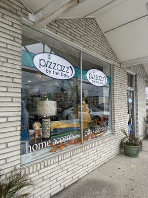 PIZZAZZ BY THE BAY - Updated December 2025 - 1300 Coastal Hwy, Fenwick ...