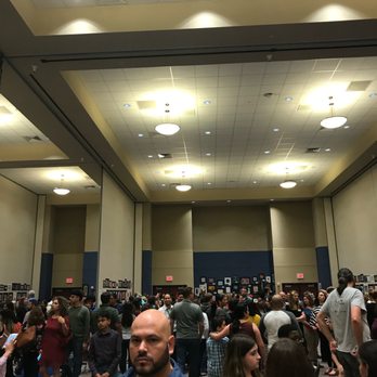 BERRY CENTER - Updated December 2025 - 53 Photos & 24 Reviews - 8877 ...