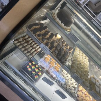 RISPOLI PASTRY SHOP - Updated December 2025 - 113 Photos & 112 Reviews ...