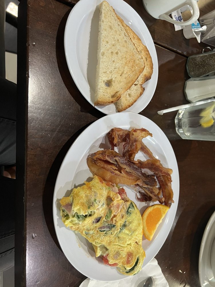 CAFE FREDERICA - Updated December 2025 - 100 Photos & 166 Reviews - 110 ...