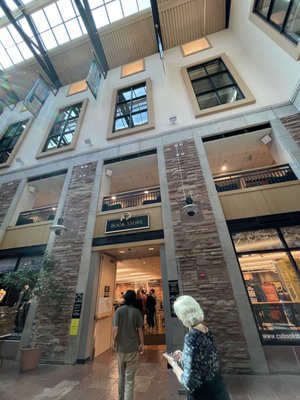 CU BOOK STORE - Updated December 2025 - 28 Photos & 14 Reviews - 1669 ...