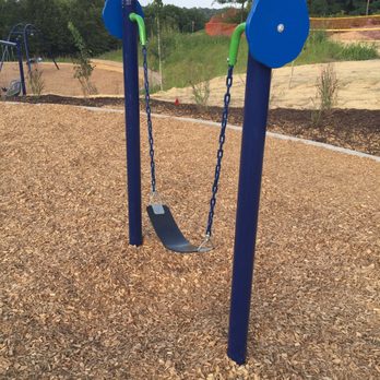 STARING LAKE PARK - Updated October 2025 - 76 Photos - 14800 Pioneer ...