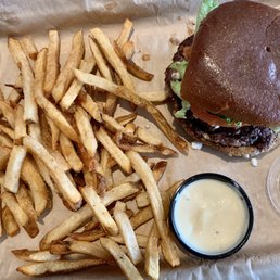 LR BURGER - 46 Photos & 95 Reviews - 202 E Spring St, Monroe, Georgia ...