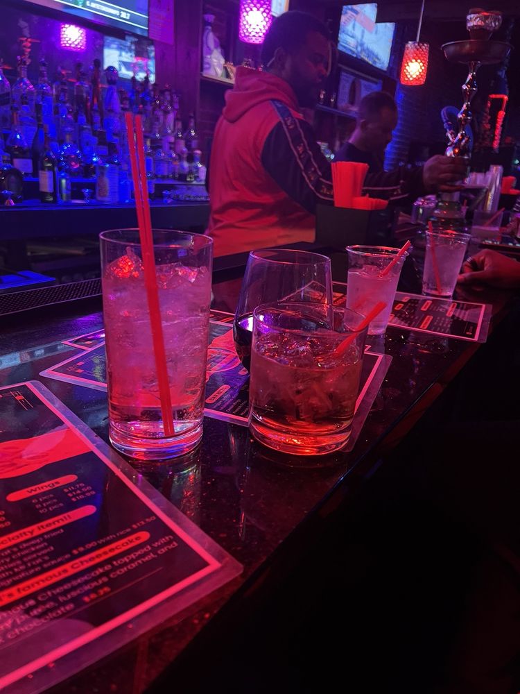 ALLURE BAR & LOUNGE - Updated August 2024 - 28 Photos & 23 Reviews ...
