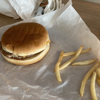 HUD’S - Updated June 2025 - 35 Photos & 41 Reviews - 7311 W Amarillo ...