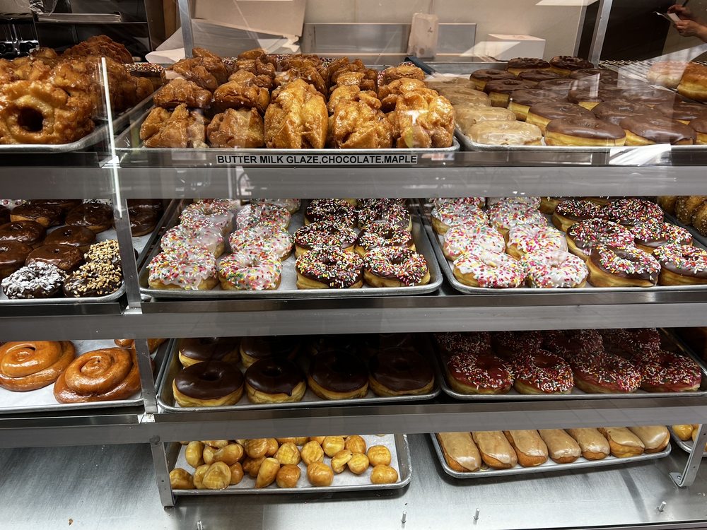BOSA DONUTS - Updated December 2025 - 251 Photos & 323 Reviews - 7444 E ...