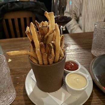 ALICE - Updated October 2025 - 186 Photos & 57 Reviews - 901 Christian ...