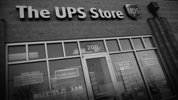 THE UPS STORE - Updated July 2025 - 31 Photos & 73 Reviews - 303 S ...