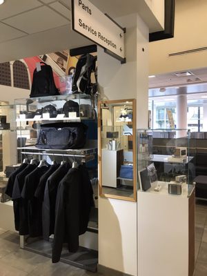 BMW OF BLOOMFIELD - Updated December 2025 - 39 Photos & 235 Reviews ...