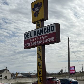 DEL RANCHO - MOORE - Updated April 2025 - 84 Photos & 109 Reviews ...