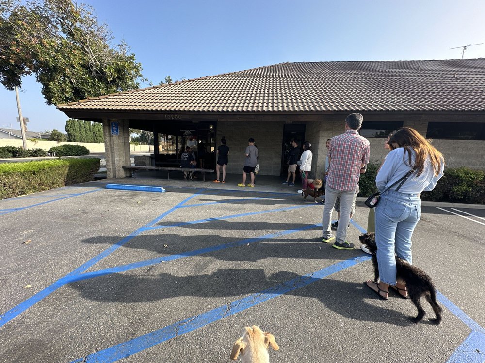 COMMUNITY VETERINARY HOSPITAL - Updated January 2026 - 68 Photos & 251 ...