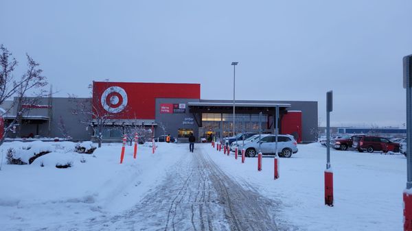 TARGET - Updated November 2025 - 62 Photos & 42 Reviews - 150 W 100th ...