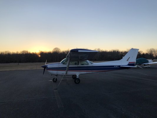 FREEFLIGHT AVIATION - Updated November 2024 - 48 Photos - 60 Fostertown ...