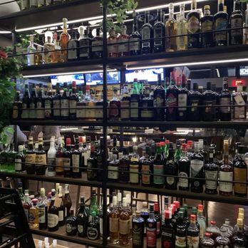 AMARI ITALIAN KITCHEN & WINE SHOP - Updated March 2025 - 737 Photos ...