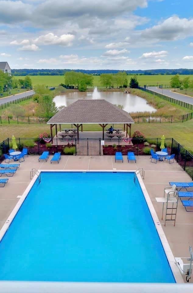THE MEADOWS OF CAMBRIDGE APARTMENTS - Updated May 2026 - 5242 Woods Rd ...