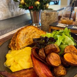 GROVE AT BRIAR BARN INN - Updated March 2026 - 178 Photos & 132 Reviews ...