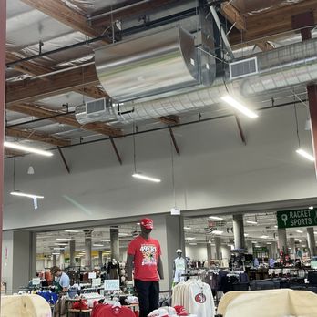 SPORTS BASEMENT - Updated January 2026 - 41 Photos & 14 Reviews - 5353 ...