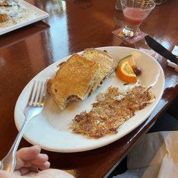 WHISTLE STOP ALE HOUSE - Updated December 2025 - 372 Photos & 505 ...