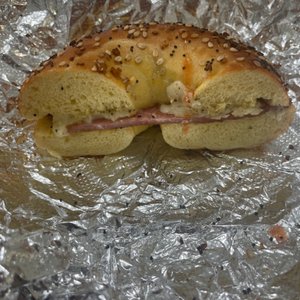 BAGEL BARREL - Updated May 2024 - 25 Photos & 92 Reviews - 60 W State ...
