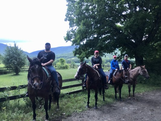 CHIPMAN STABLES - Updated June 2024 - 33 Danby Pawlet Rd, Danby ...